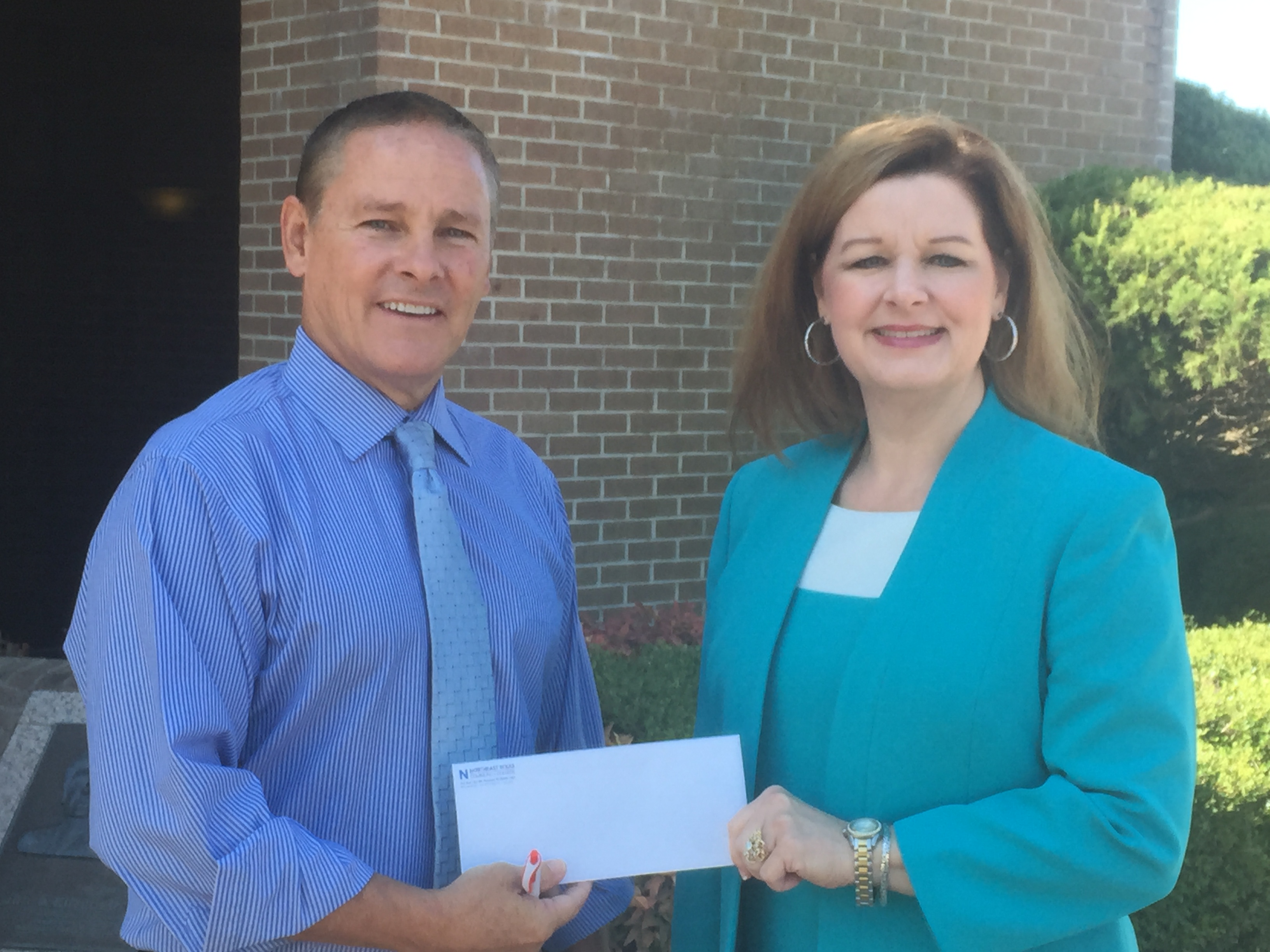 Tonya Taylor gives memorial nursing scholarships | Northeast Texas ...